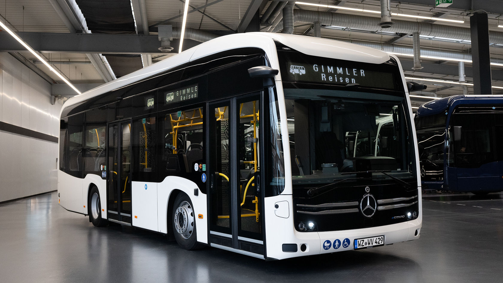 Drive system transition at Gimmler Reisen: Emission‑free public ...