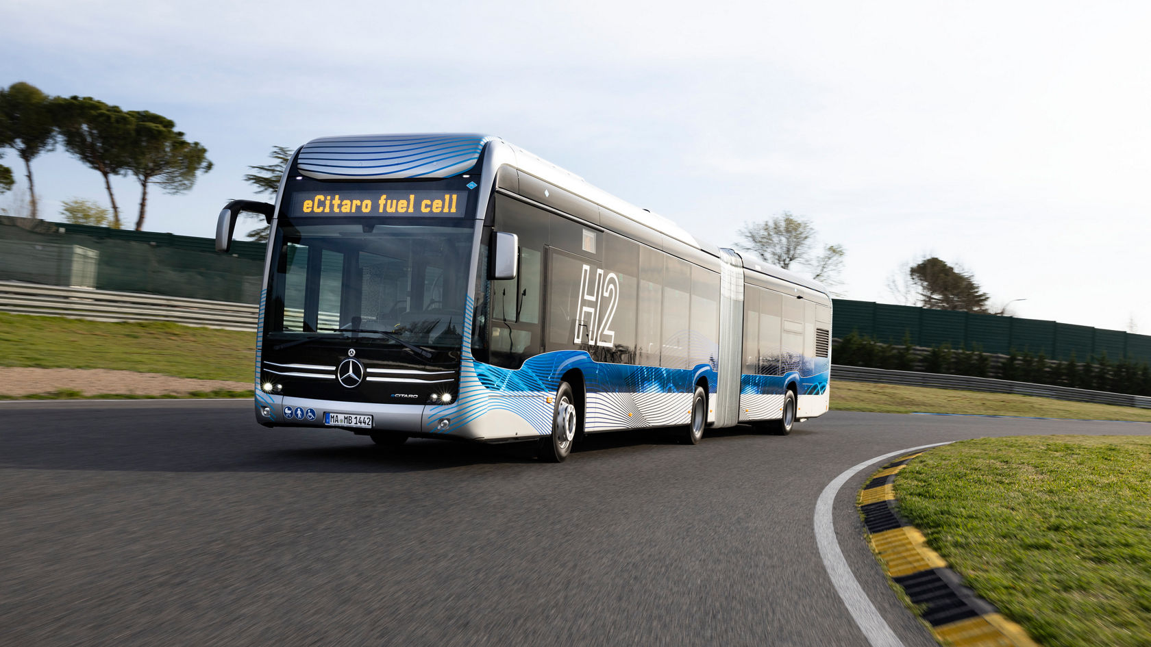 Sigurnost ima prednost. | Mercedes-Benz Buses Hrvatska