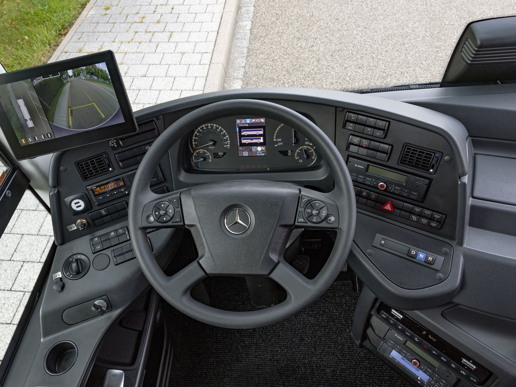 eIntouro | Mercedes-Benz Buses International