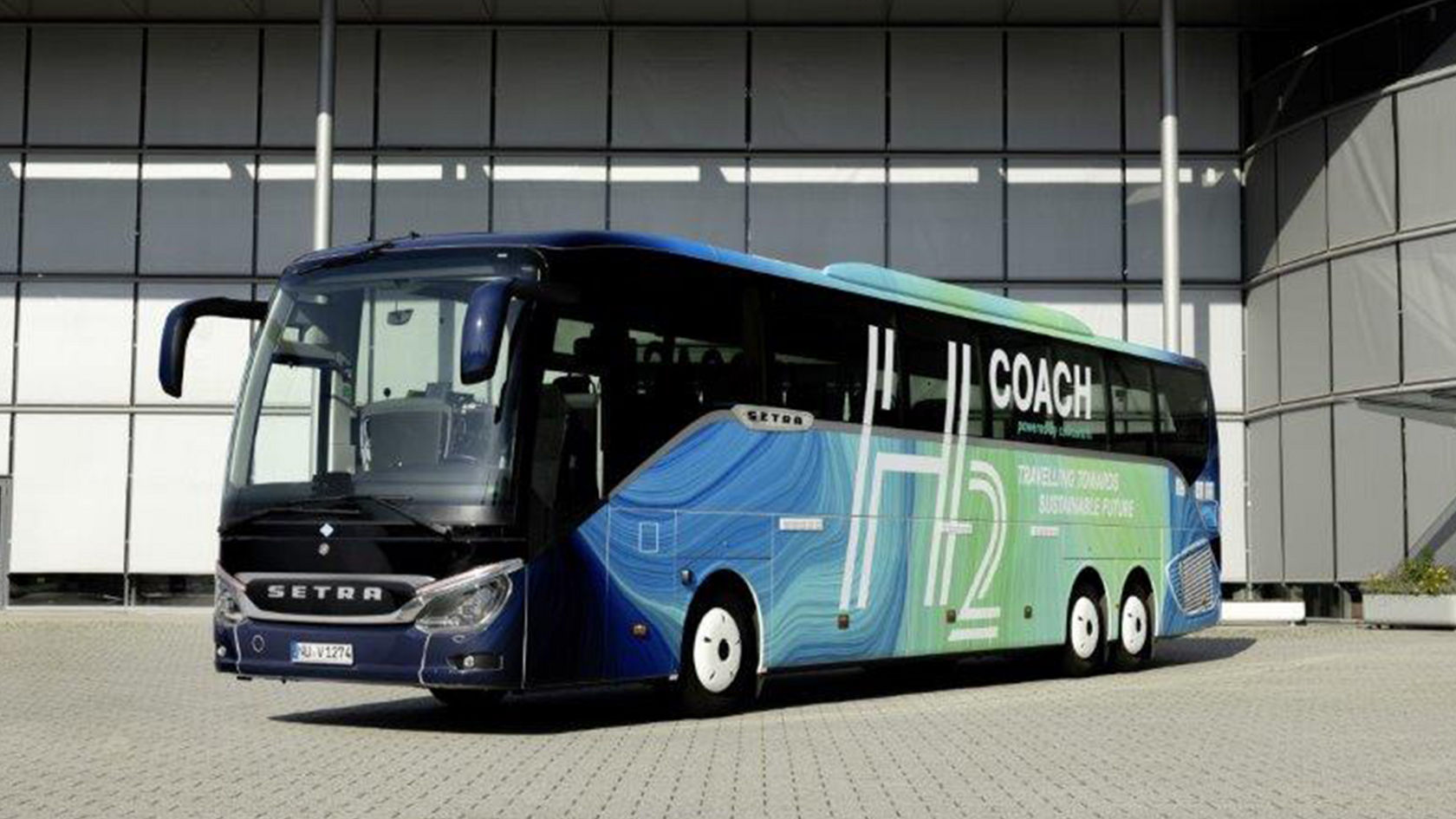 “H2 Coach” technology carrier: first Setra touring coach powered by ...